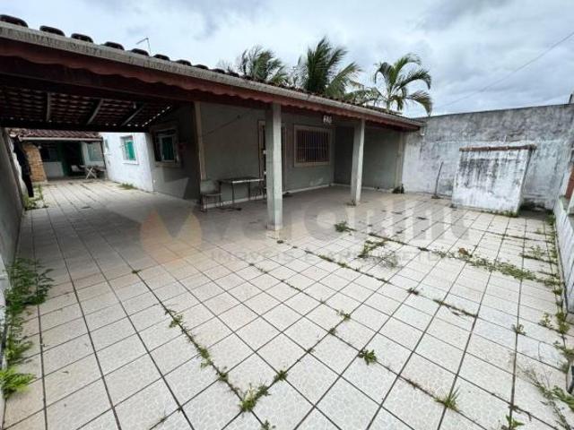 Casa com 4 dormitórios à venda, 212 m² por R$ 480.000,00 Praia das Palmeiras Caraguatatuba/SP