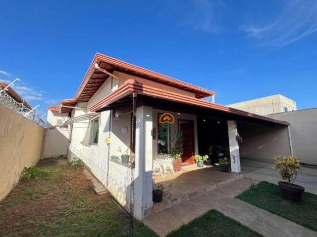 Casa com 4 dormitórios à venda, 213 m² por R$ 1.150.000 Lundceia Lagoa Santa/MG