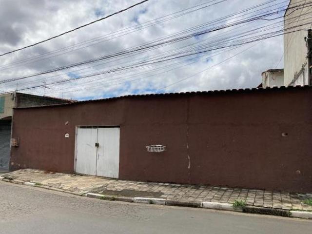 Casa com 4 dormitórios à venda, 224 m² por R$ 450.000,00 Parque Santa Rosa Suzano/SP
