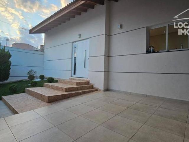Casa com 4 dormitórios à venda, 225 m² por R$ 950.000,00 Jardim Maria Helena Nova Odessa/SP
