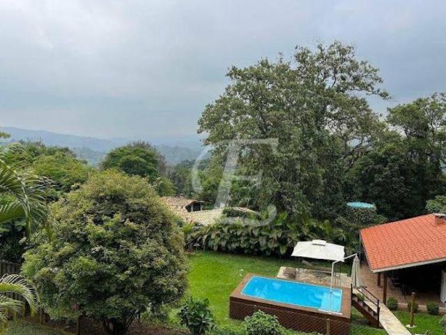 Casa com 4 dormitórios à venda, 226 m² por R$ 1.150.000,00 Serra da Cantareira Mairiporã/SP