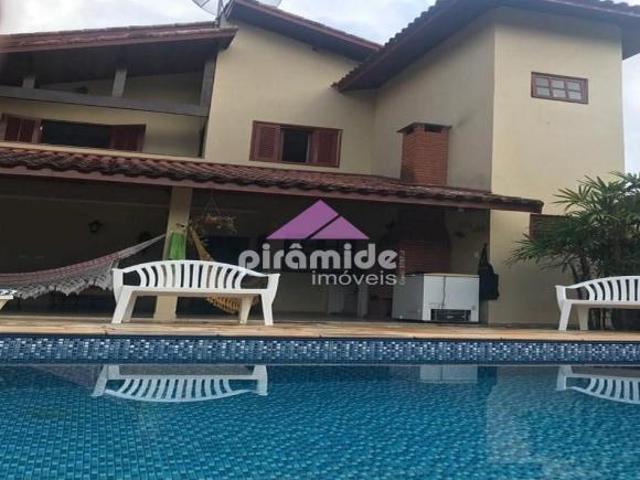 Casa com 4 dormitórios à venda, 226 m² por R$ 1.390.000,00 Horto Florestal Ubatuba/SP