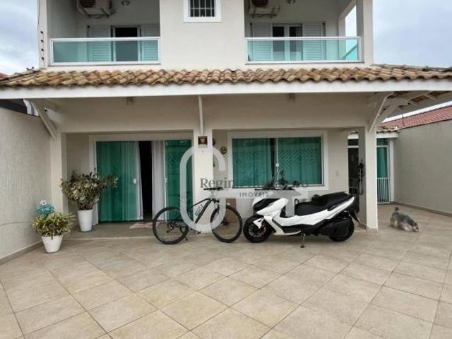 Casa com 4 dormitórios à venda, 227 m² por R$ 1.100.000,00 Jardim Barra de Jangada Peruíbe/SP