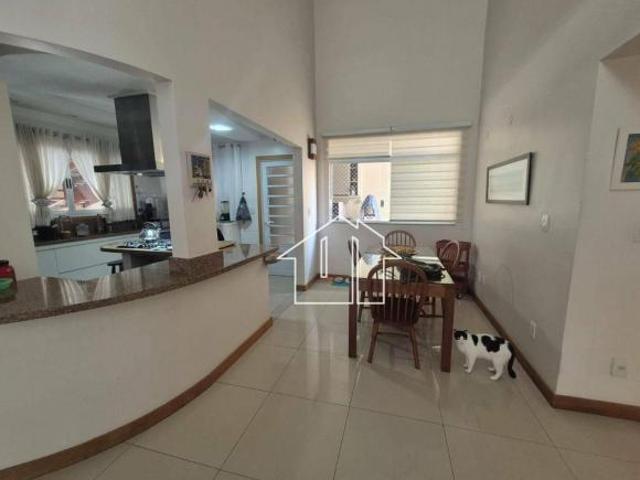 Casa com 4 dormitórios à venda, 228 m² por R$ 1.580.000,00 Urbanova São José dos Campos/SP