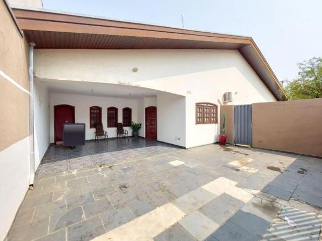 Casa com 4 dormitórios à venda, 220 m² por R$ 450.000,00 Vila Bertini Americana/SP