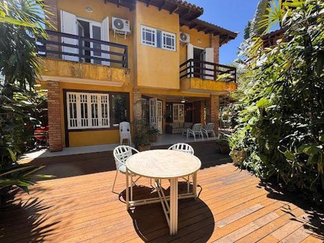 Casa com 4 dormitórios à venda, 220 m² por R$ 4.300.000,00 Praia da Baleia São Sebastião/SP