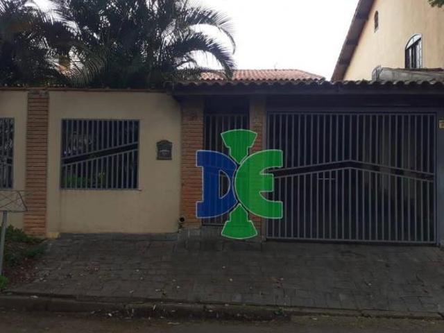 Casa com 4 dormitórios à venda, 220 m² por R$ 680.000,00 São João Jacareí/SP