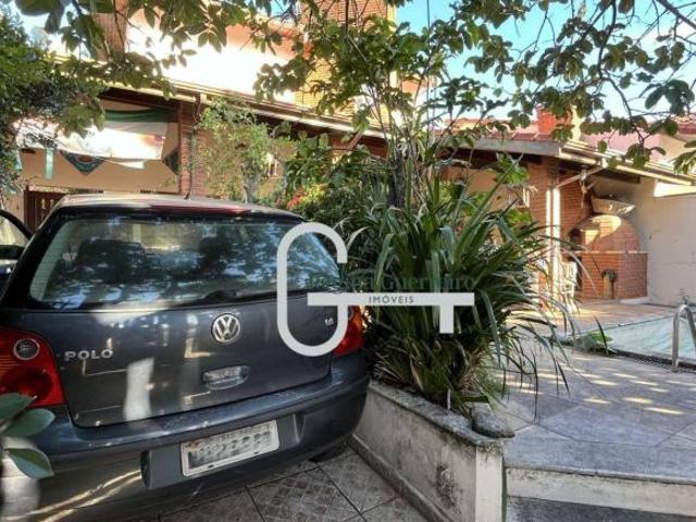 Casa com 4 dormitórios à venda, 223 m² por R$ 700.000,00 Balneário Josedy Peruíbe/SP