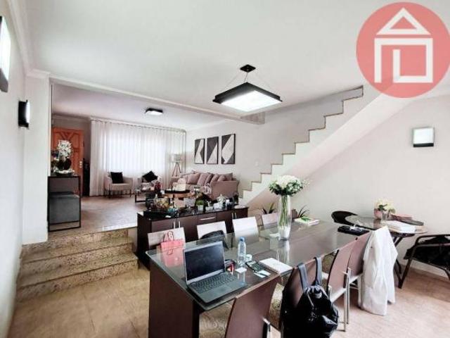Casa com 4 dormitórios à venda, 234 m² por R$ 1.060.000,00 Jardim Primavera Bragança Paulista/SP