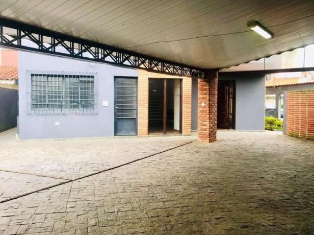 Casa com 4 dormitórios à venda, 234 m² por R$ 850.000,00 Vila Trujillo Sorocaba/SP