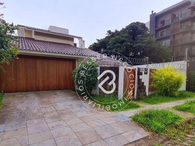 Casa com 4 dormitórios à venda, 234 m² por R$ 890.000,00 Pinheiro São Leopoldo/RS