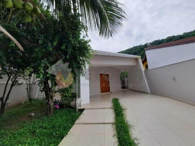 Casa com 4 dormitórios à venda, 236 m² por R$ 1.700.000,00 Cigarras São Sebastião/SP