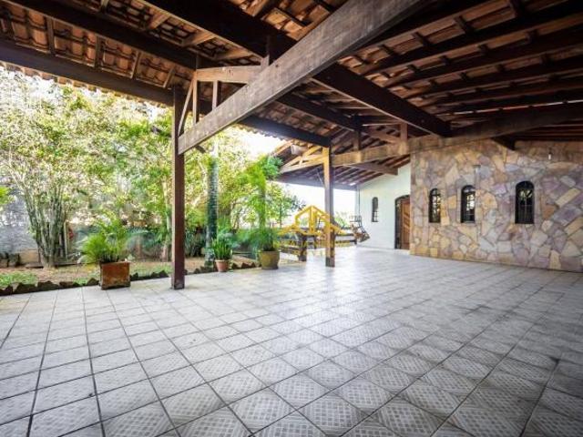 Casa com 4 dormitórios à venda, 237 m² por R$ 749.000,00 Jardim Helena Maria Vargem Grande Pauli