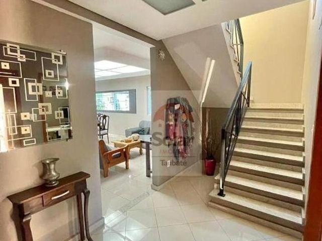 Casa com 4 dormitórios à venda, 237m² por R$ 1.700.000 Condomínio Taubaté Village Taubaté/SP