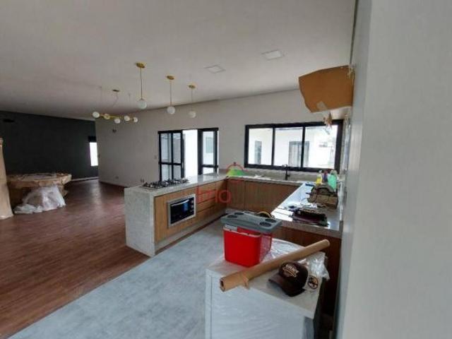 Casa com 4 dormitórios à venda, 238 m² por R$ 2.120.000,00 Condomínio Residencial Mont Blanc São