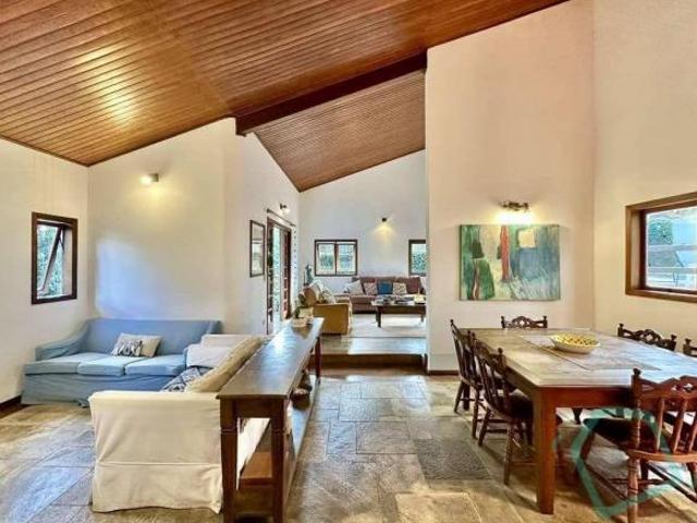 Casa com 4 dormitórios à venda, 230 m² por R$ 1.700.000,00 Granja Viana Carapicuíba/SP
