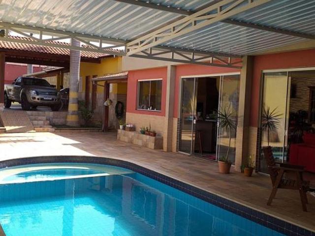CASA COM 4 DORMITÓRIOS À VENDA, 230 M² VILA DOUTOR LAURINDO TATUÍ/SP