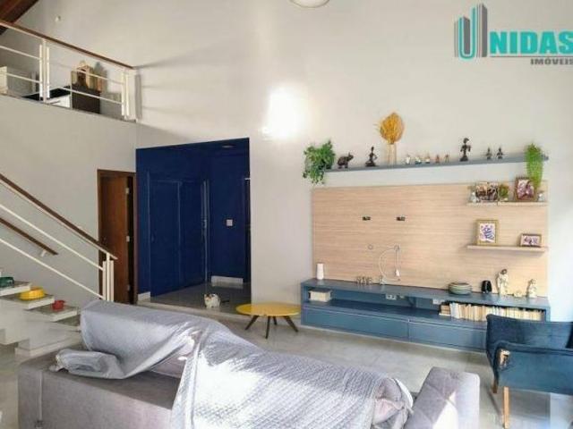 Casa com 4 dormitórios à venda, 245 m² por R$ 1.580.000,00 Barranco Taubaté/SP
