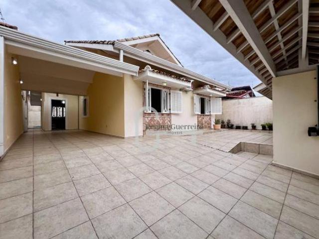 Casa com 4 dormitórios à venda, 245 m² por R$ 1.280.000,00 Balneário Arpoador Peruíbe/SP