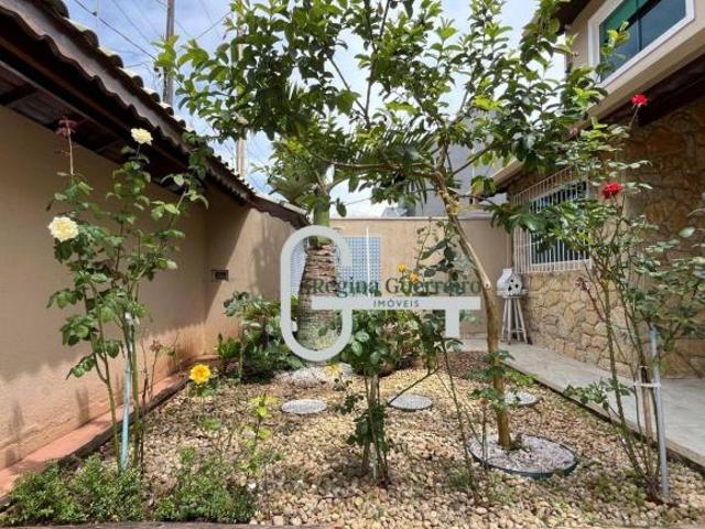 Casa com 4 dormitórios à venda, 246 m² por R$ 750.000,00 Jardim Beira Mar Peruíbe/SP