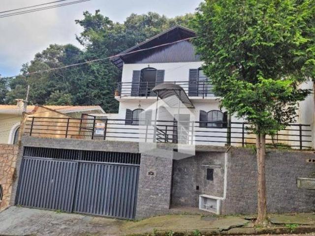Casa com 4 dormitórios à venda, 247 m² por R$ 650.000,00 Jardim dos Estados Poços de Caldas/MG