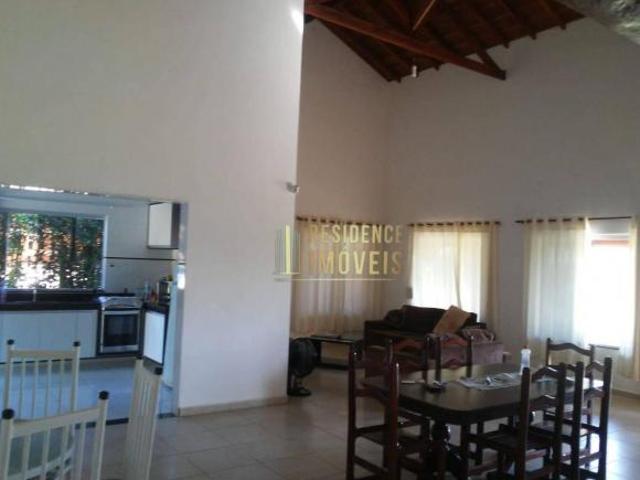 Casa com 4 dormitórios à venda, 247 m² por R$ 830.000,00 Condomínio Village Serra Araçoiaba da S