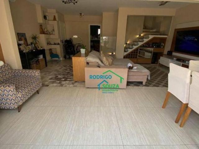 Casa com 4 dormitórios à venda, 240 m² por R$ 1.870.000,00 Tamboré 06 Santana de Parnaíba/SP