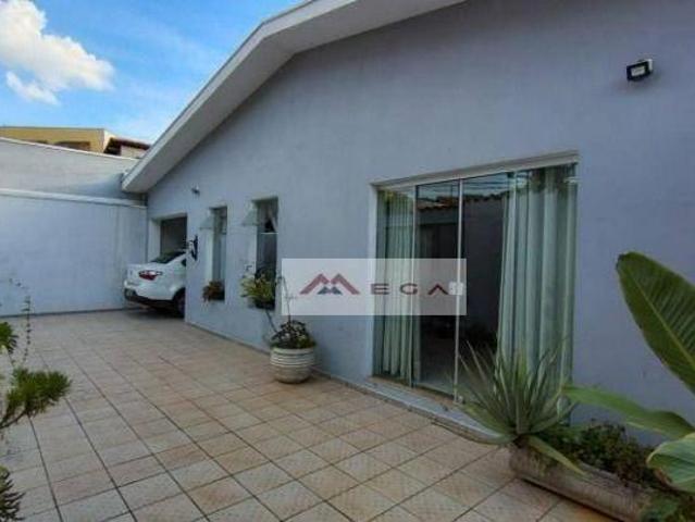 Casa com 4 dormitórios à venda, 240 m² por R$ 759.000 Vila Joaquim Inácio Campinas/SP