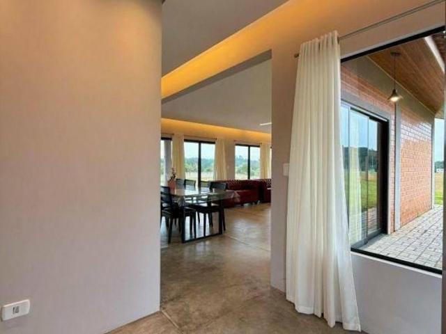 Casa com 4 dormitórios à venda, 241 m² por R$ 1.800.000,00 Planta Laranjeiras Piraquara/PR