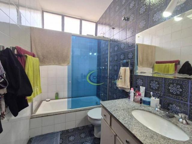 Casa com 4 dormitórios à venda, 242 m² por R$ 1.500.000,00 Vila Bourghese Pindamonhangaba/SP