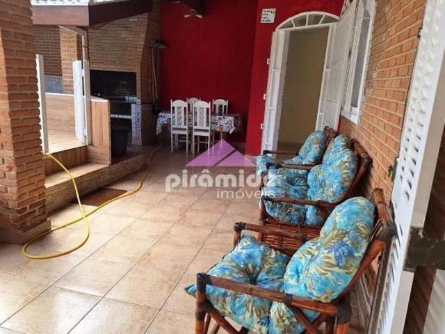 Casa com 4 dormitórios à venda, 242 m² por R$ 1.065.000,00 Martim de Sá Caraguatatuba/SP