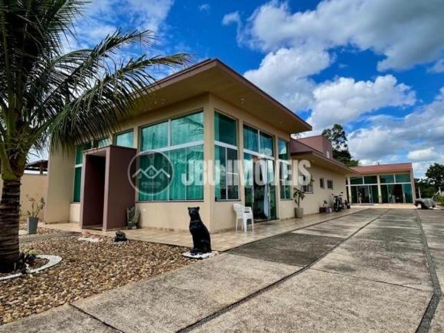 Casa com 4 dormitórios à venda, 242,42m² por R$ 1.450.000 Condomínio Nova Rheata