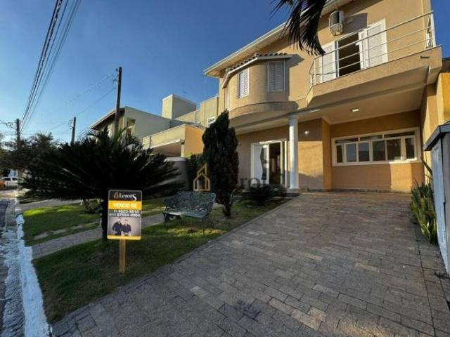 Casa com 4 dormitórios à venda, 243 m² por R$ 1.340.000,00 Condominio Parque Varvito Itu/SP