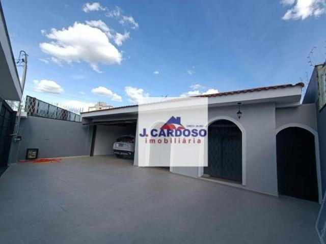 Casa com 4 dormitórios à venda, 243 m² por R$ 900.000,00 Vila Carvalho Sorocaba/SP