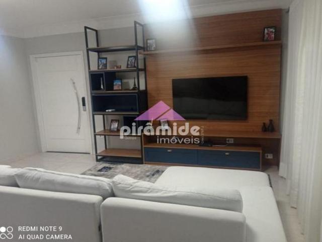 Casa com 4 dormitórios à venda, 254 m² por R$ 1.400.000,00 Jardim das Indústrias São José dos Ca