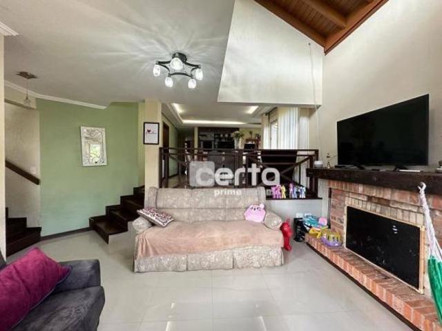 Casa com 4 dormitórios à venda, 255 m² por R$ 2.600.000,00 Mato Queimado Gramado/RS