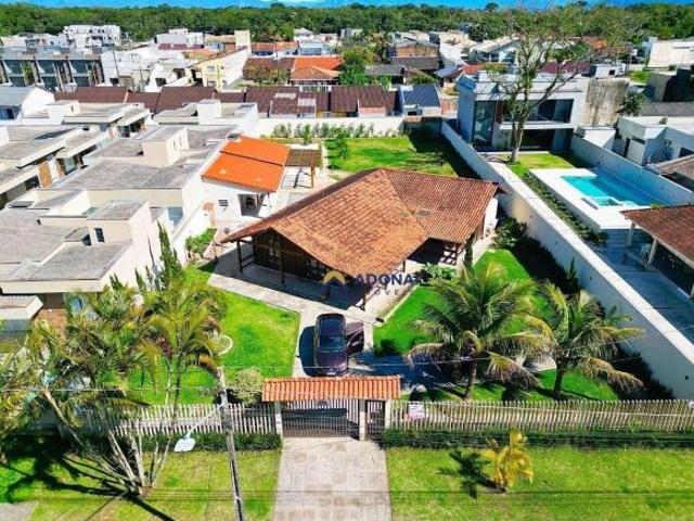 Casa com 4 dormitórios à venda, 258 m² por R$ 1.960.000,00 Brejatuba Guaratuba/PR