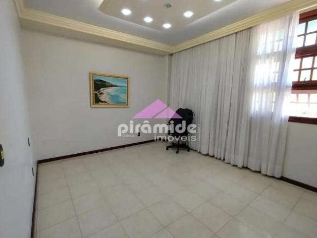 Casa com 4 dormitórios à venda, 258 m² por R$ 2.300.000,00 Jardim das Colinas São José dos Campo