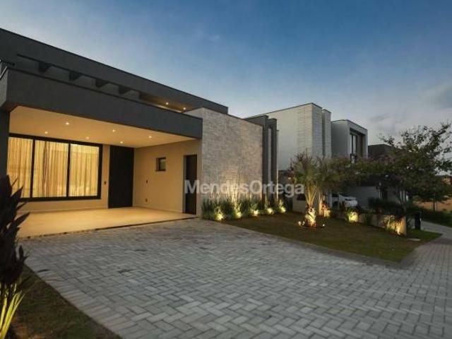 Casa com 4 dormitórios à venda, 250 m² por R$ 3.290.000,00 Alphaville Nova Esplanada 3 Votoranti