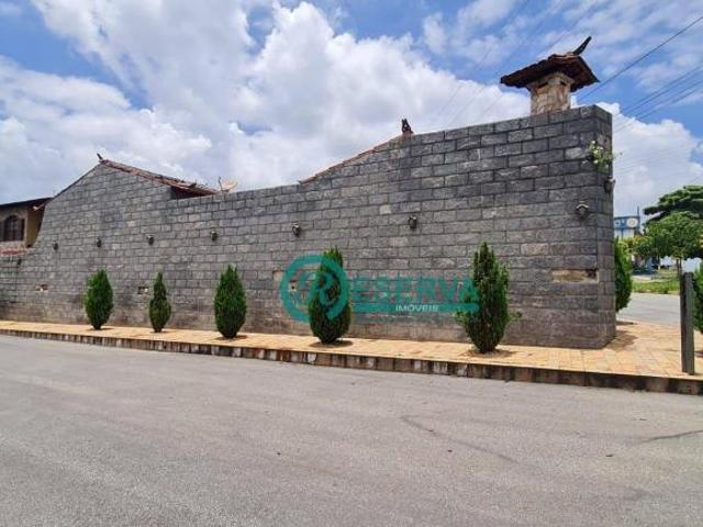 Casa com 4 dormitórios à venda, 250 m² por R$ 1.100.000,00 Parque Jardim Itaú Vespasiano/MG