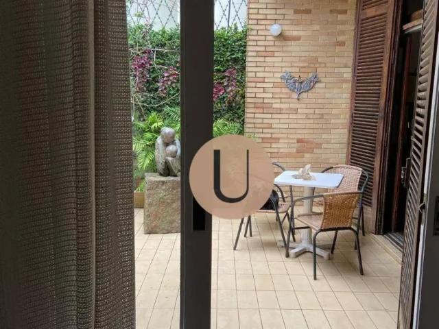 Casa com 4 dormitórios à venda, 250 m² por R$ 2.500.000,00 Campo Belo São Paulo/SP