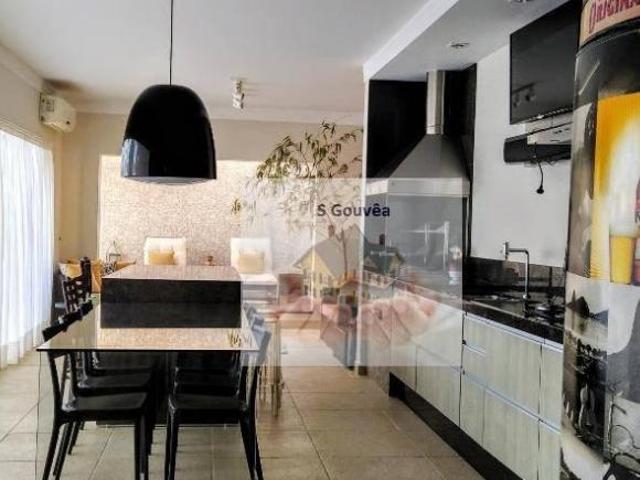 Casa com 4 dormitórios à venda, 250 m² por R$ 2.000.000,00 Barão Geraldo Campinas/SP