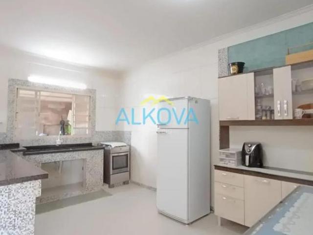Casa com 4 dormitórios à venda, 250 m² por R$ 735.000,00 Jardim Satélite São José dos Campos/SP