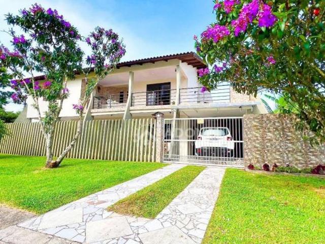 Casa com 4 dormitórios à venda, 251 m² por R$ 1.390.000,00 Cohapar Guaratuba/PR