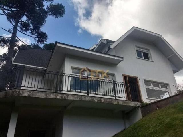 Casa com 4 dormitórios à venda, 252 m² por R$ 2.700.000 Jardim Andira Campos do Jordão/SP