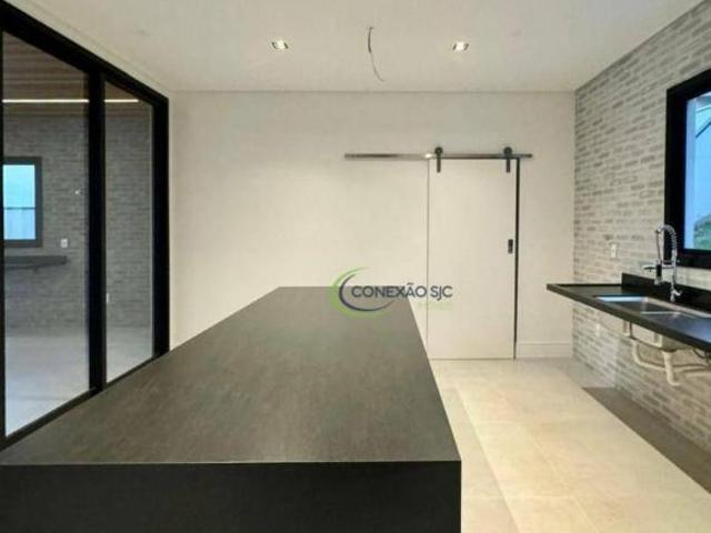 Casa com 4 dormitórios à venda, 264 m² por R$ 3.299.900,00 Urbanova São José dos Campos/SP