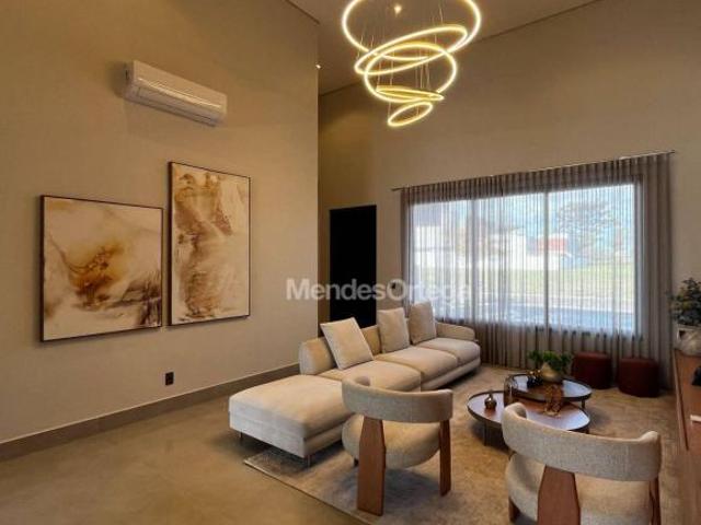 Casa com 4 dormitórios à venda, 265 m² por R$ 3.290.000,00 Alphaville Nova Esplanada IV Votorant