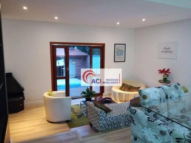Casa com 4 dormitórios à venda, 268 m² por R$ 1.050.000,00 Granja Viana Itapevi/SP