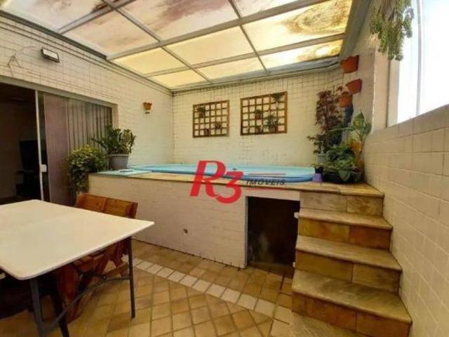 Casa com 4 dormitórios à venda, 260 m² por R$ 1.350.000,00 Embaré Santos/SP