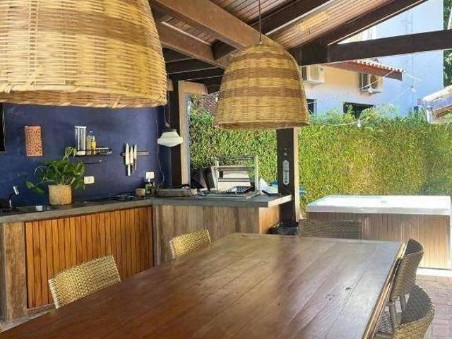 Casa com 4 dormitórios à venda, 261 m² por R$ 3.750.000,00 Riviera Módulo 30 Bertioga/SP